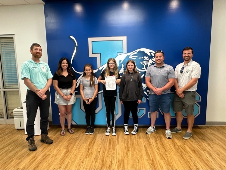 Live Feed | Jersey CUSD 100